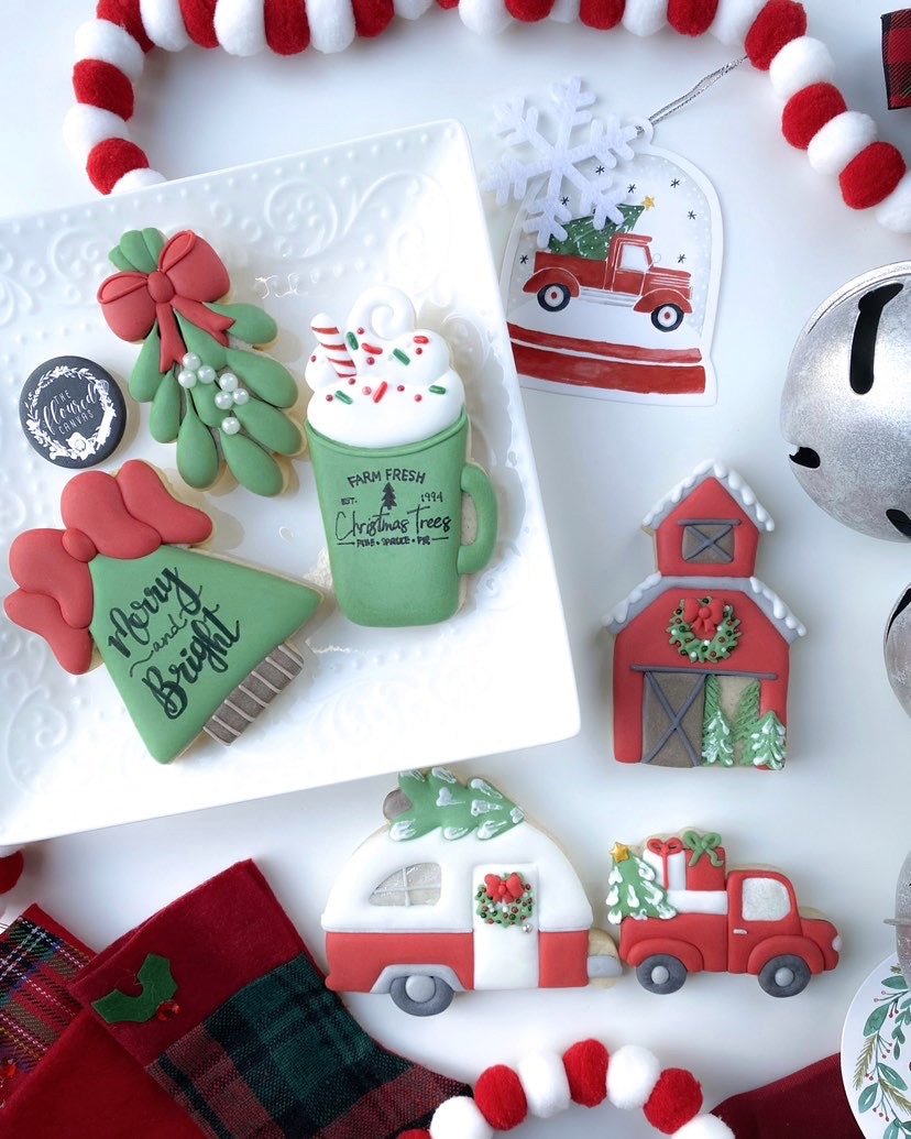 A Hallmark Country Christmas Class Set - Periwinkles Cutters